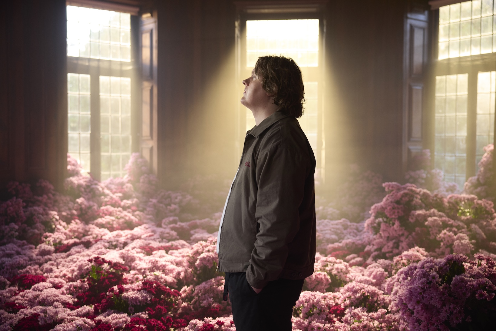 Event: Lewis Capaldi - Nov/Dec 2025 - Andrew Whiteside